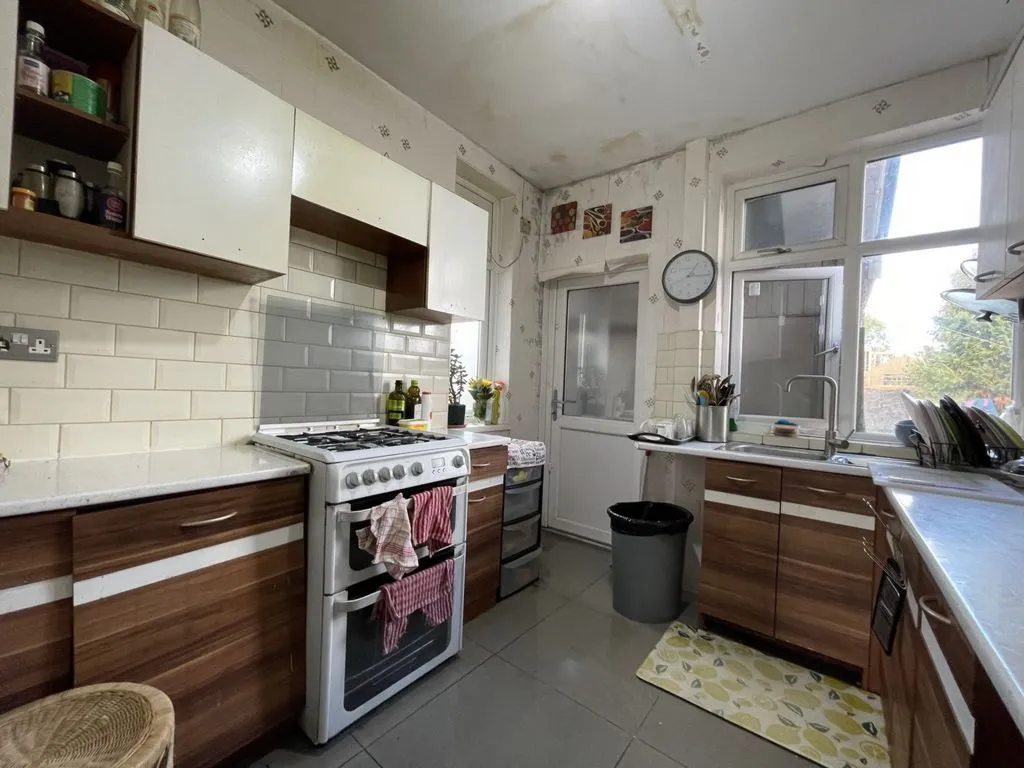 Home - Value Move